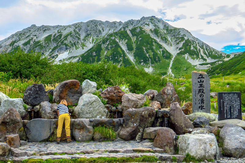剱岳歩き with 剱沢キャンプ場 - bebeDECO